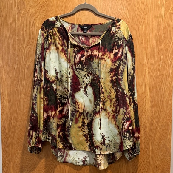 Simply Vera By Vera Wang | Tops | Elegant Multicolor Abstract Womens ...